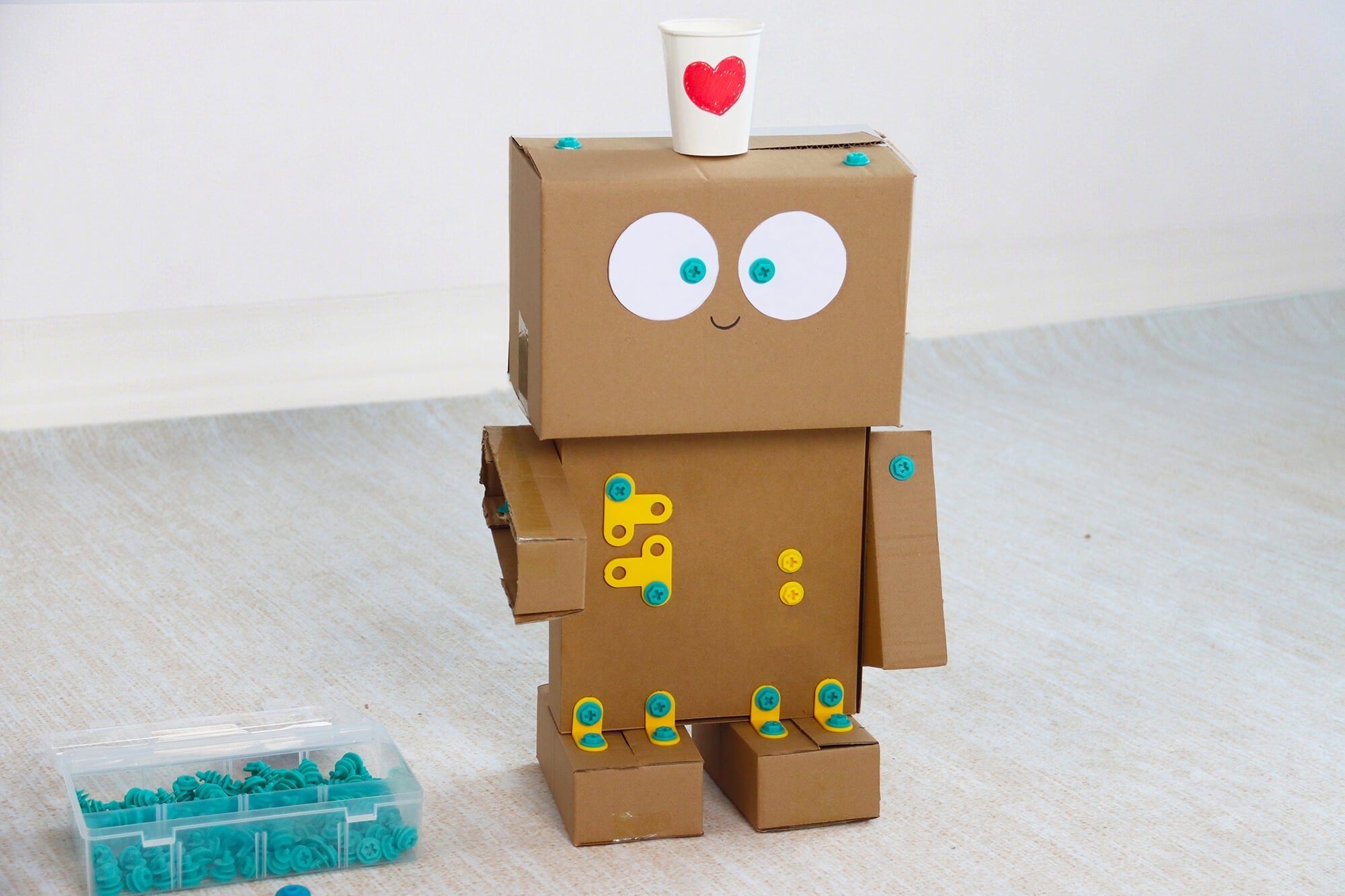 Let’s Build a Robot Friend – Kizzikids